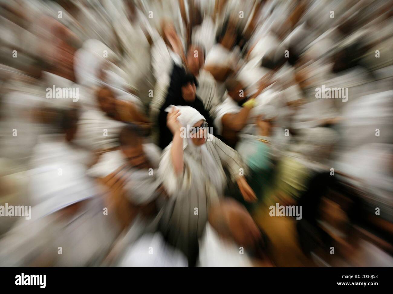 Throw stones hajj hi-res stock photography and images - Alamy