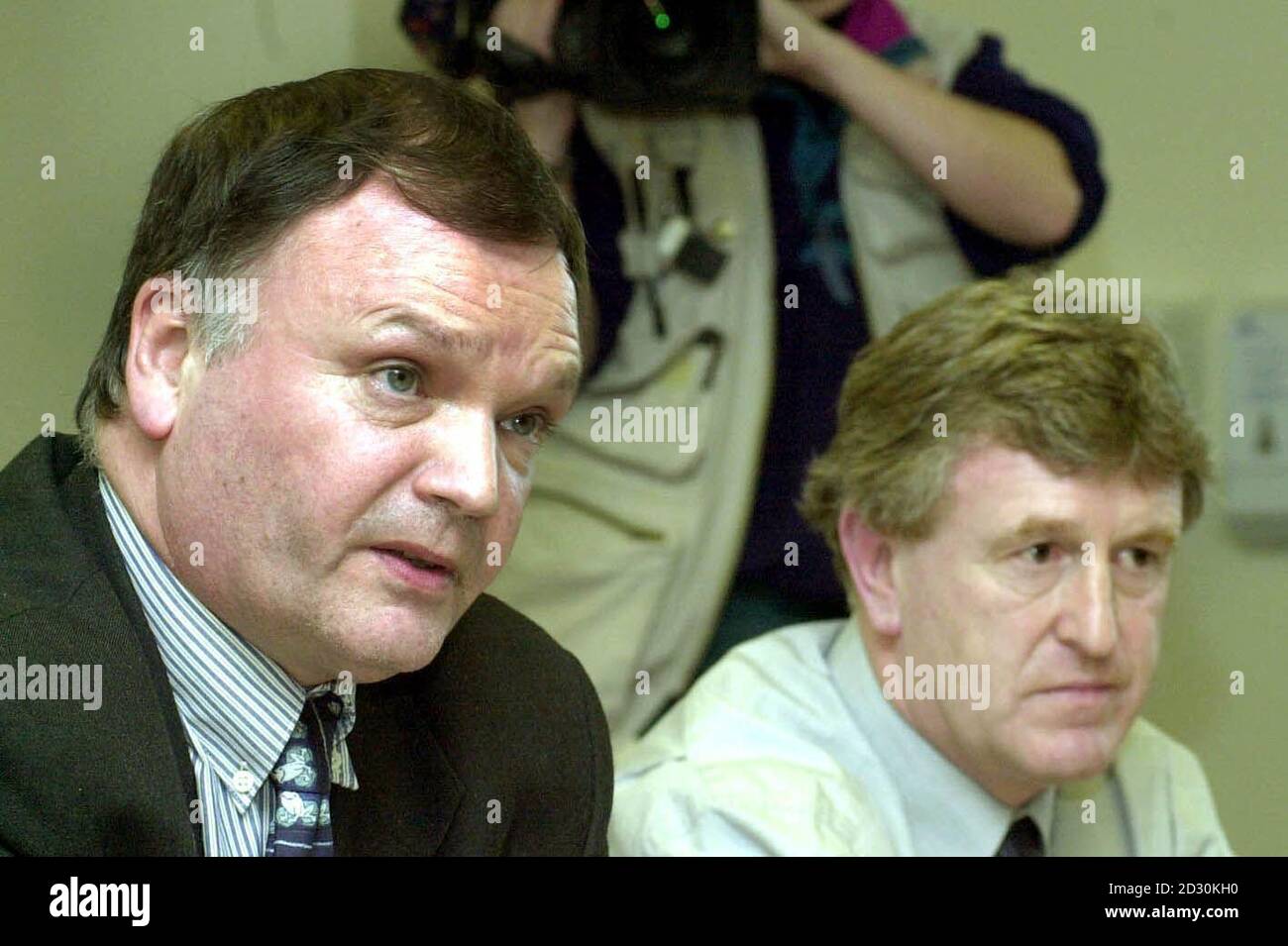 Dr peter thomas l hi-res stock photography and images - Alamy