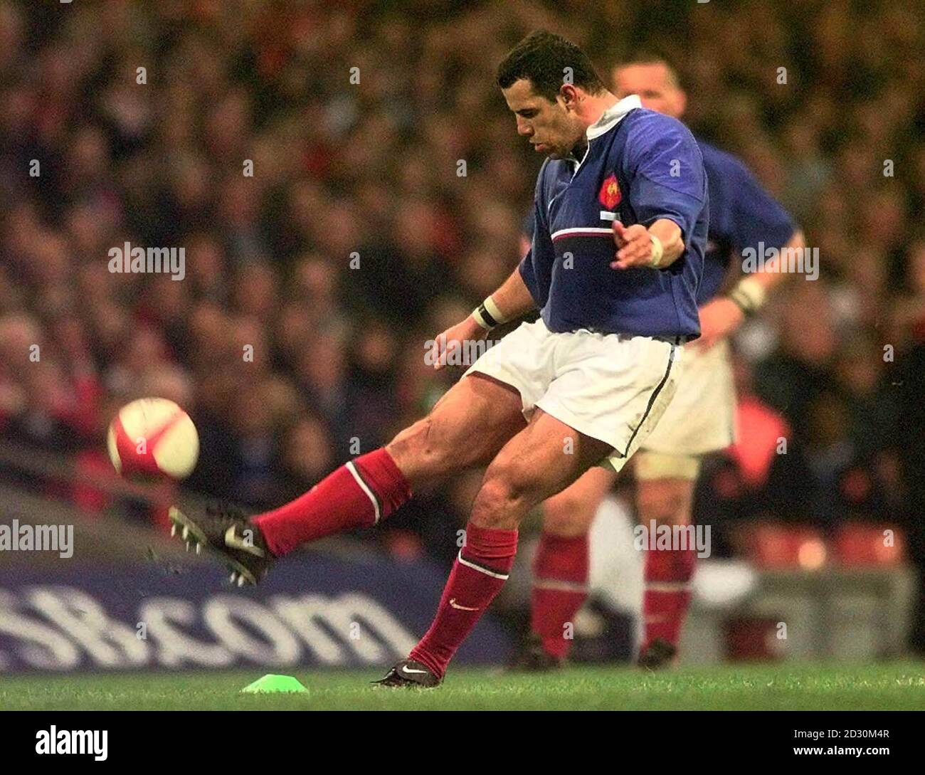 Frances christophe lamaison scores penalty kick against wales hi-res ...