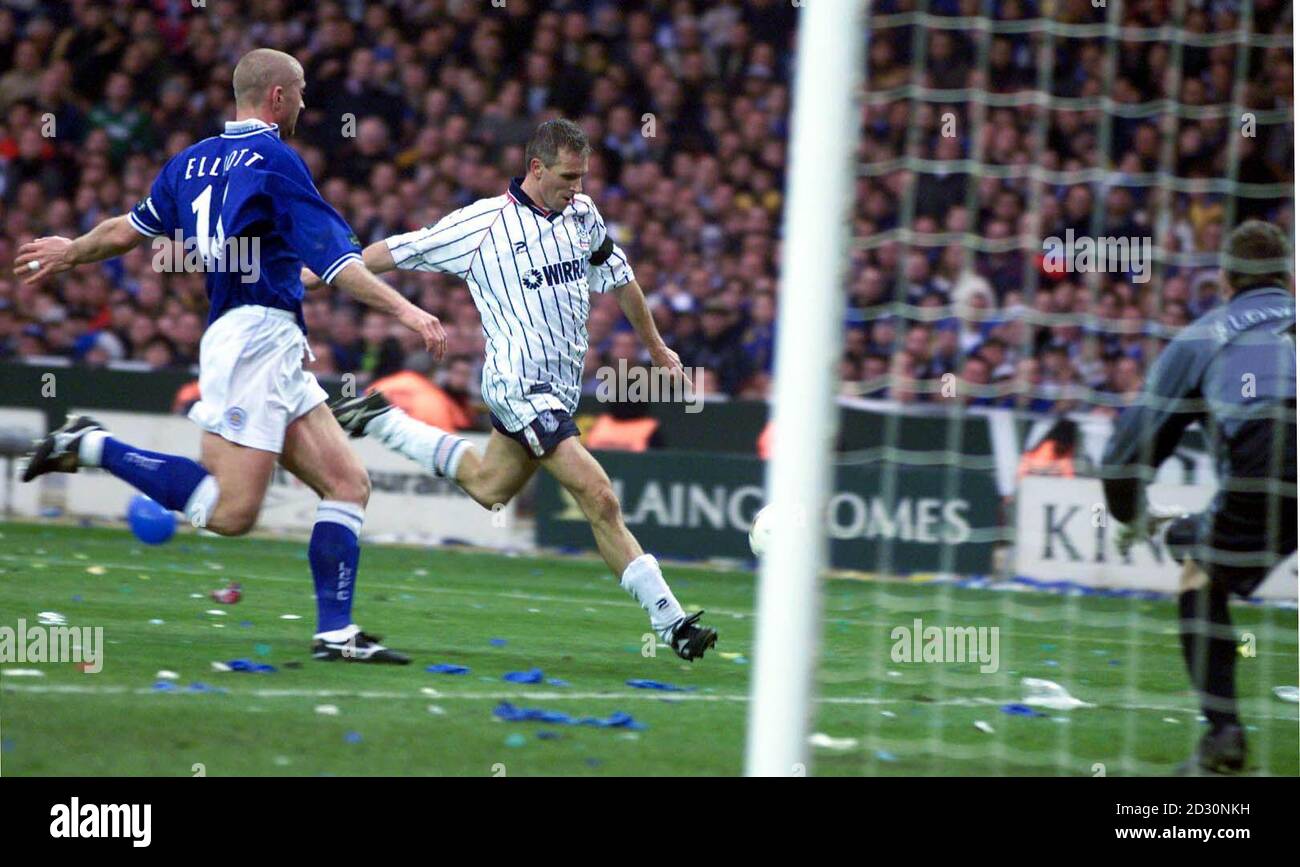 David kelley hi-res stock photography and images - Alamy