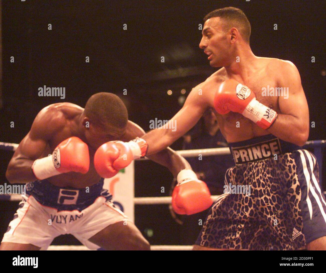 Vuyani hi-res stock photography and images - Alamy