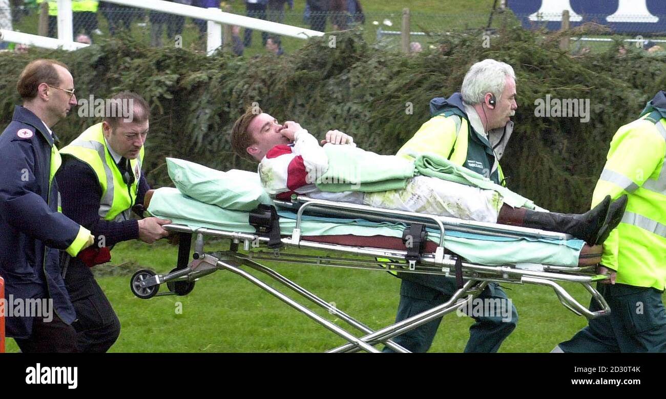 Injured jockey hi-res stock photography and images - Alamy