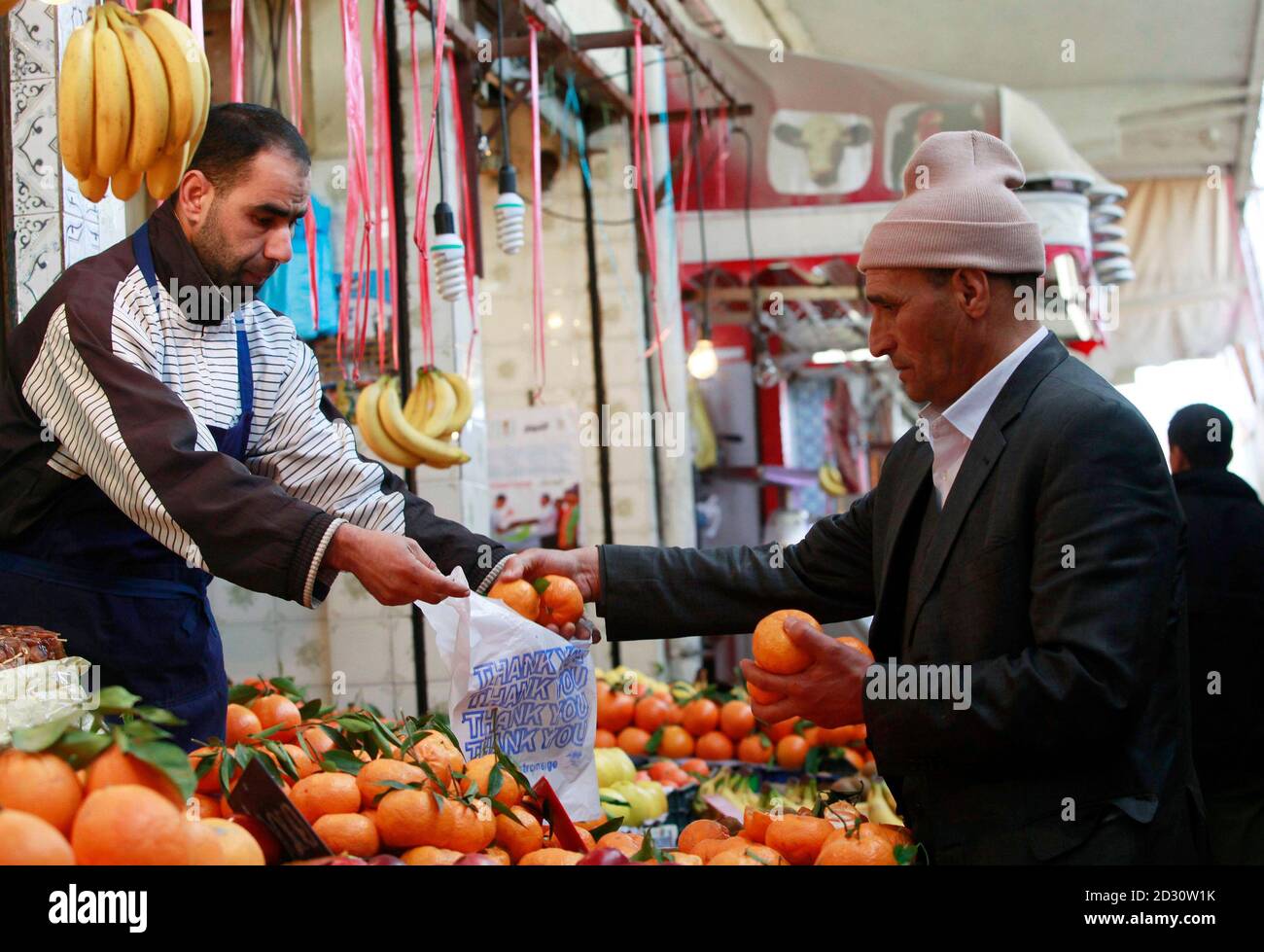 Algeria Market Food High Resolution Stock Photography and Images - Alamy
