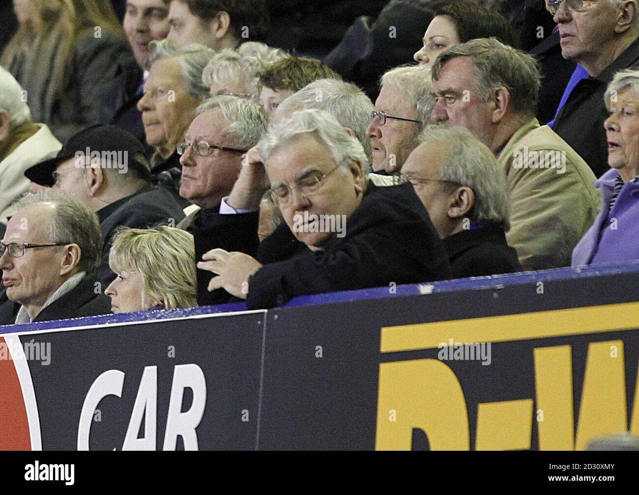 Everton chairman bill kenwright hi-res stock photography and images - Alamy
