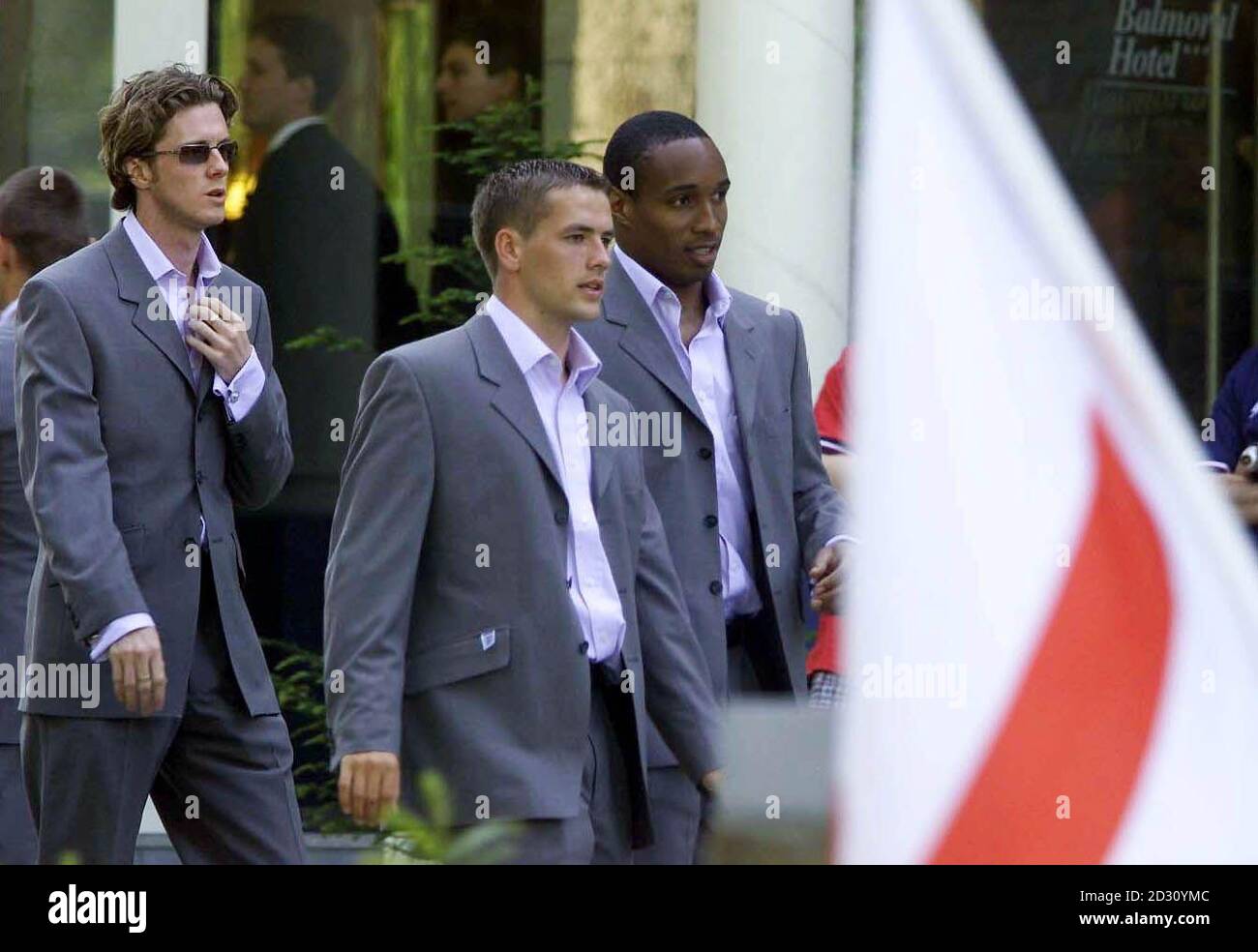 Paul ince steve mcmanaman arrive spa hi-res stock photography and ...