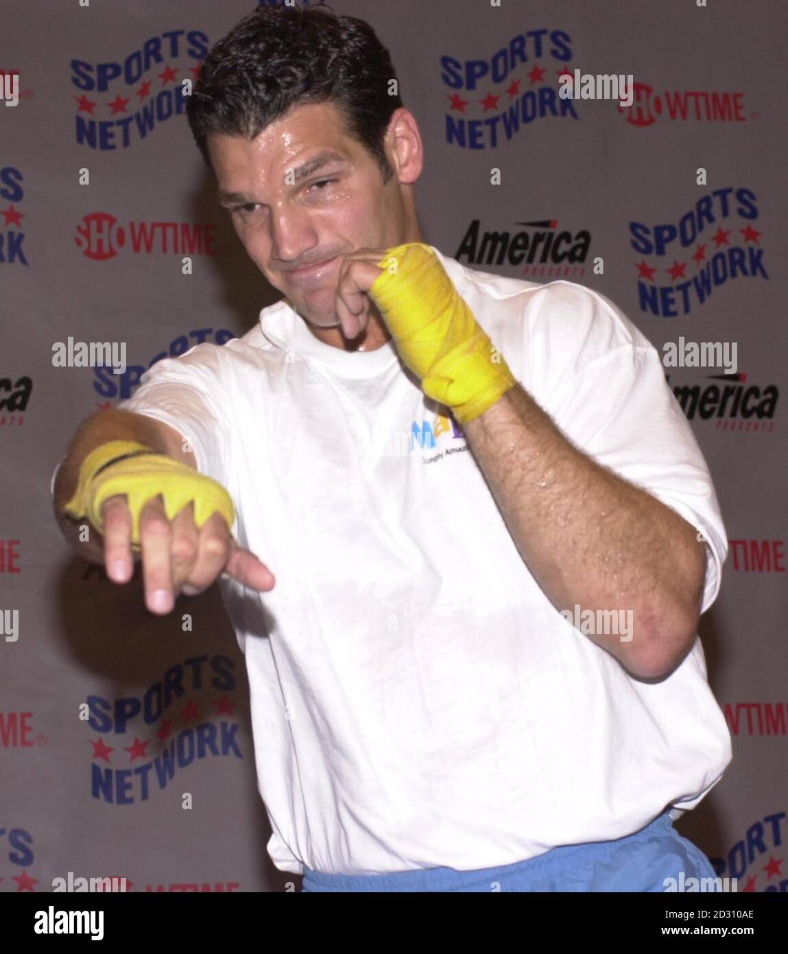 2000 in glasgow hi-res stock photography and images - Alamy