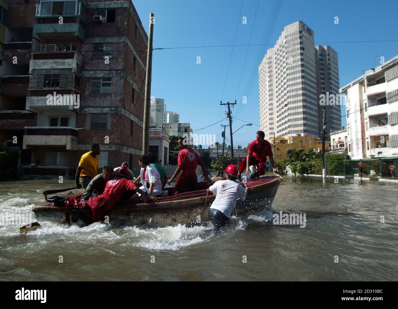 Military rafts waves hi-res stock photography and images - Alamy