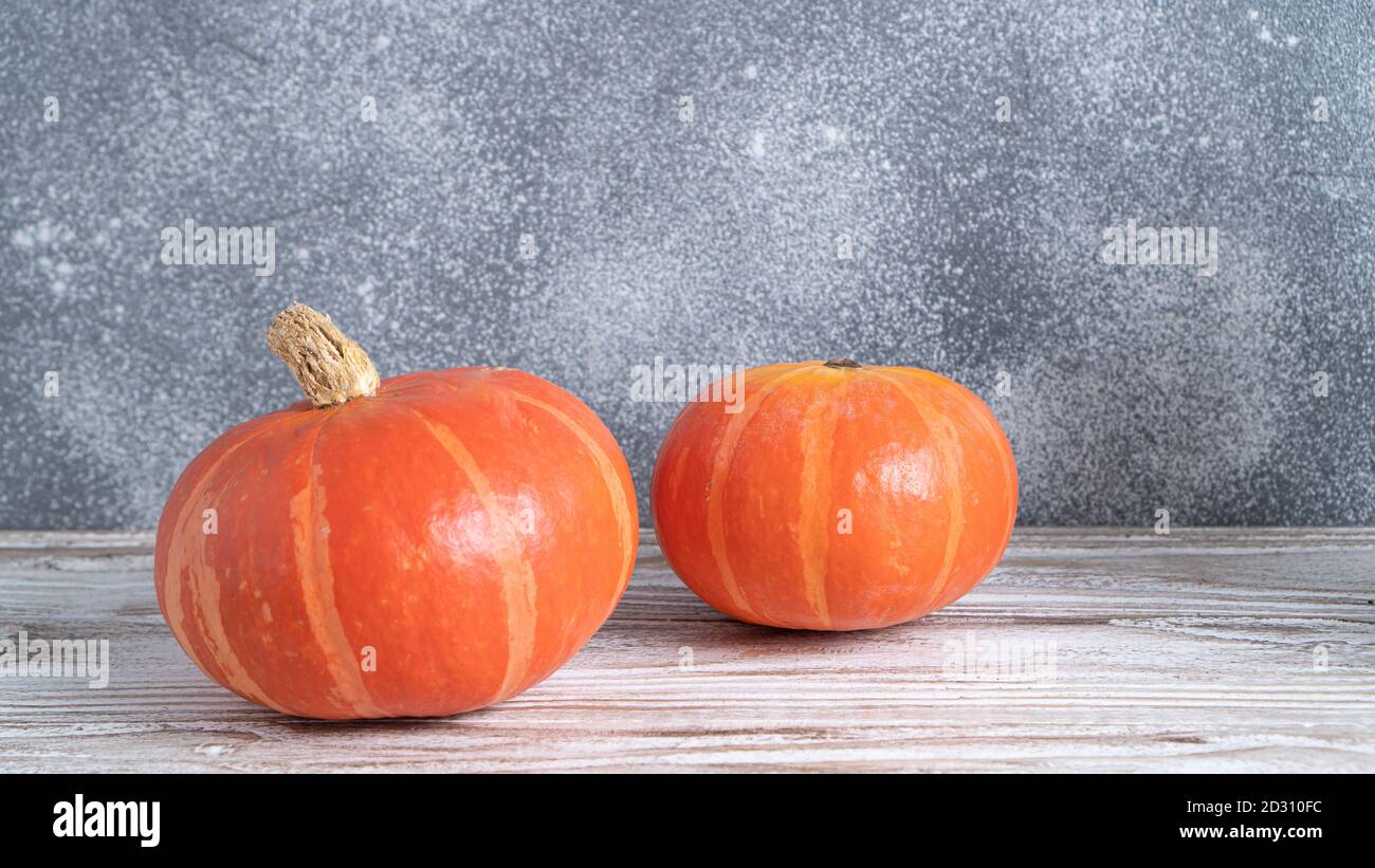 Red orange ribbed hi-res stock photography and images - Alamy