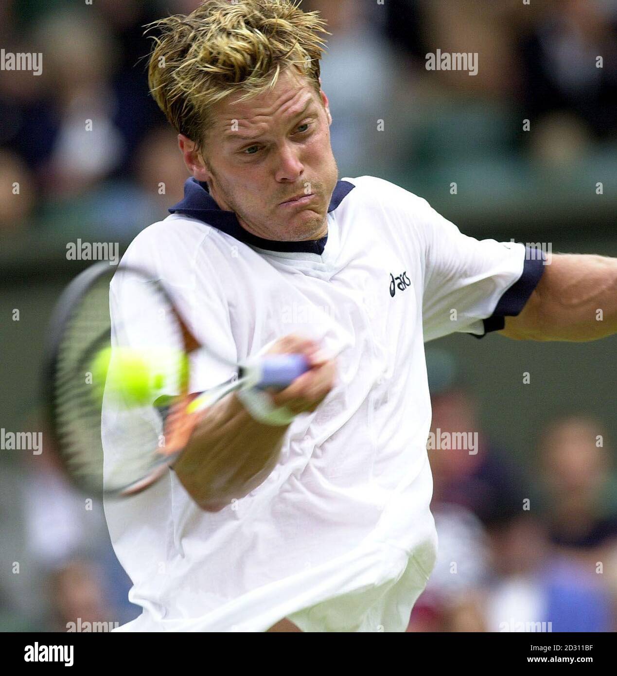 Christian vinck in action against thomas enqvist hi-res stock ...