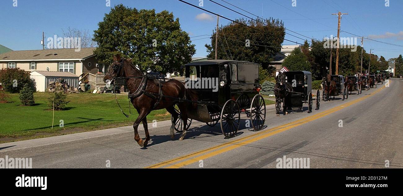 Amish Schoolhouse High Resolution Stock Photography and Images - Alamy