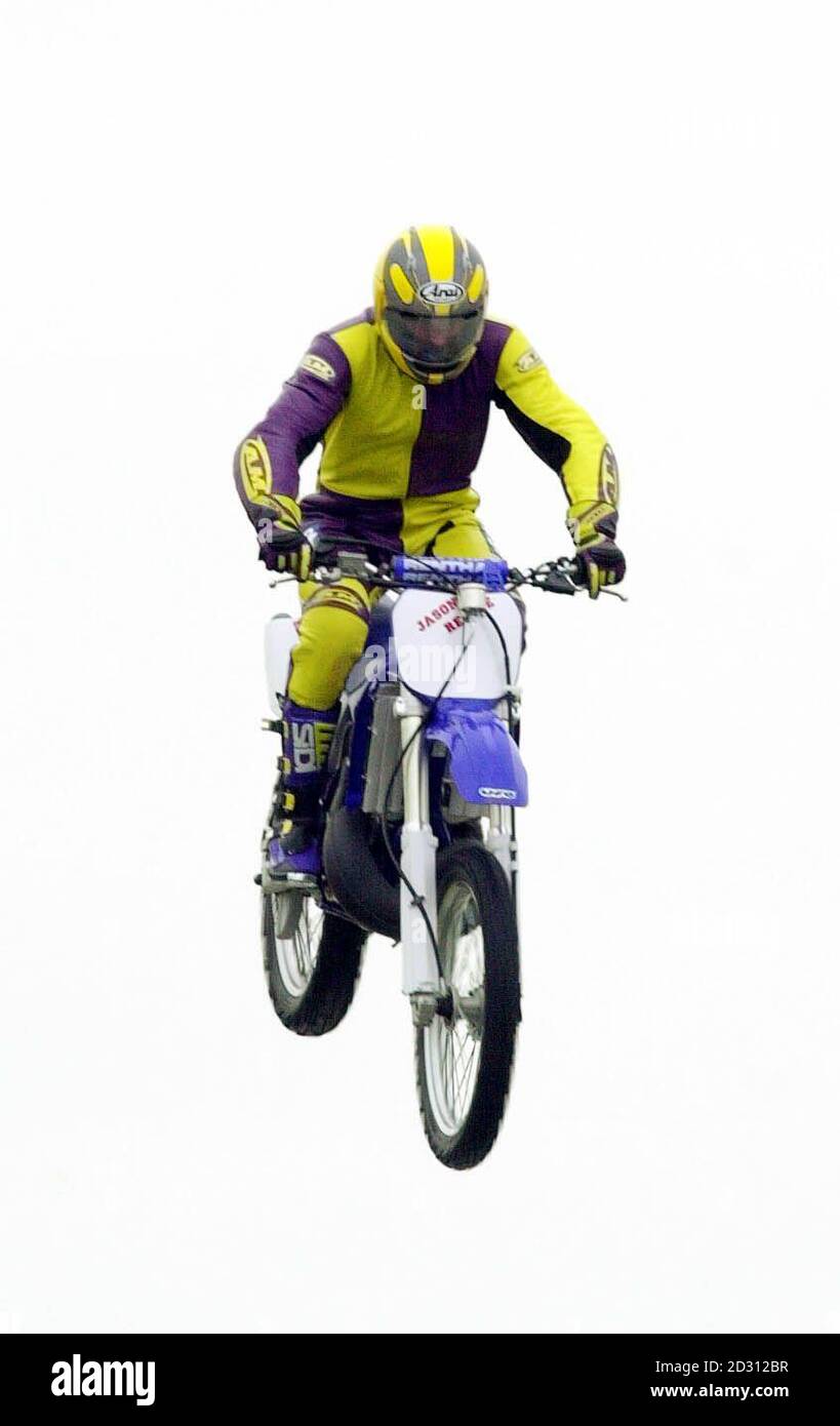 Jason Rennie breaking the world record by jumping over three lorries ...