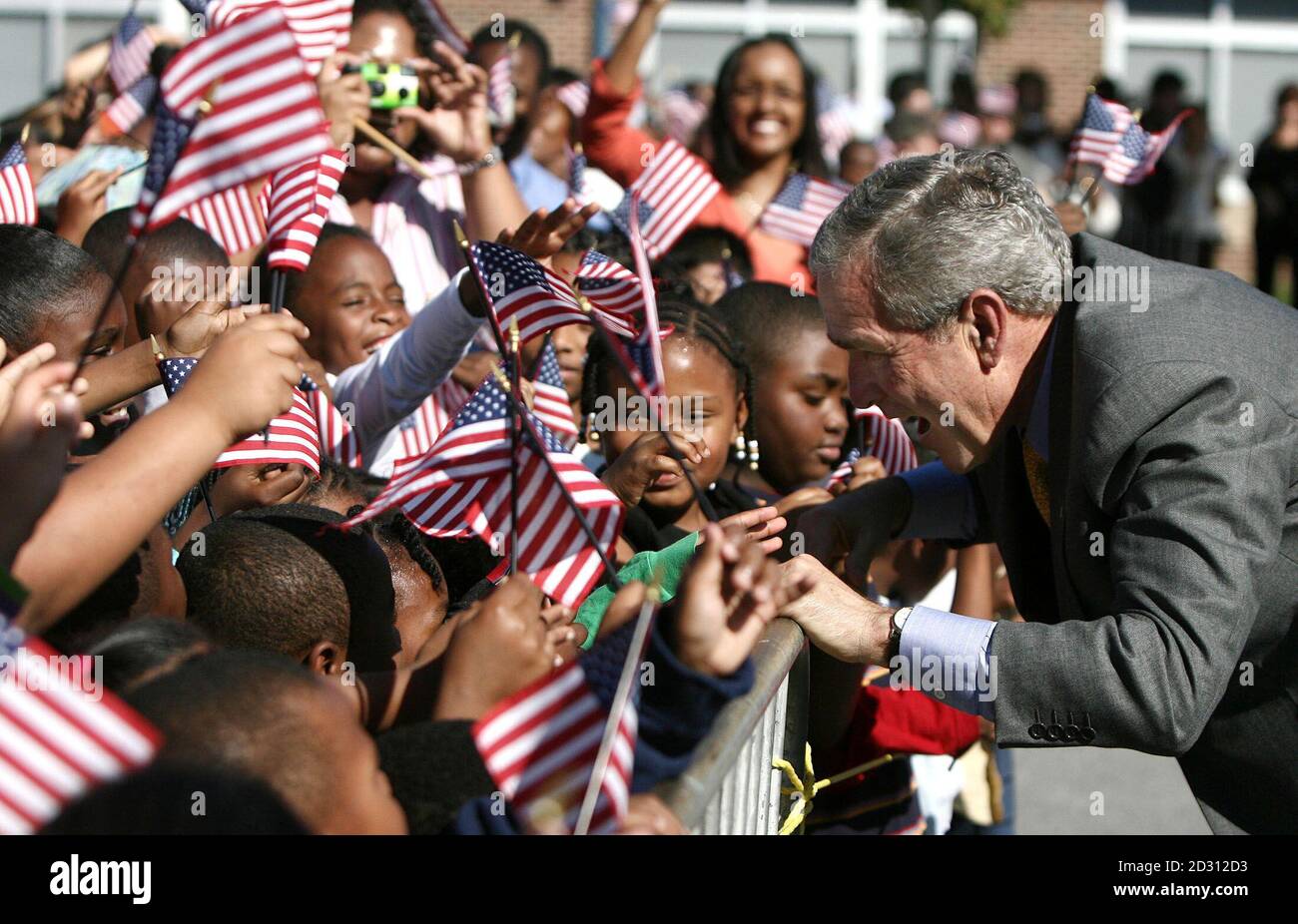 No child left behind policy hi-res stock photography and images - Alamy