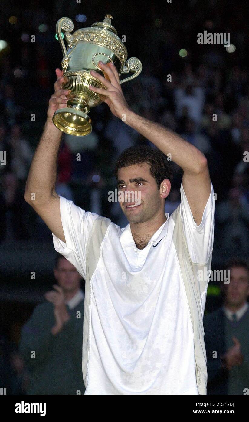 Pete sampras with trophy hi-res stock photography and images - Alamy