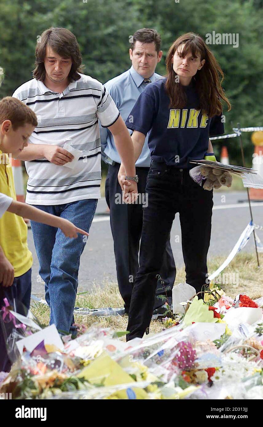 Sarah Payne's parents Sara and Michael pay a second visit to see the ...