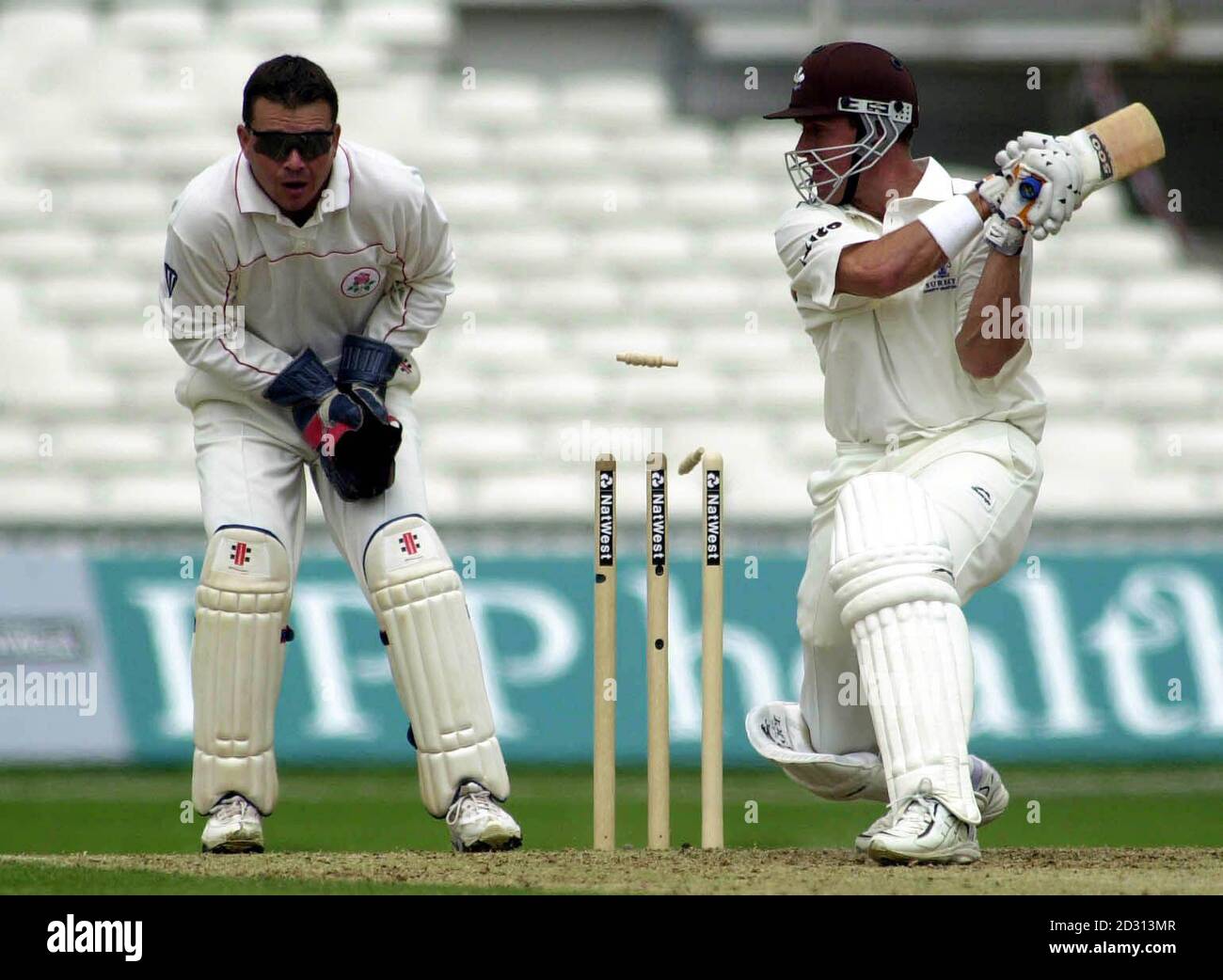 Lancashires gary keedy in action hi-res stock photography and images ...