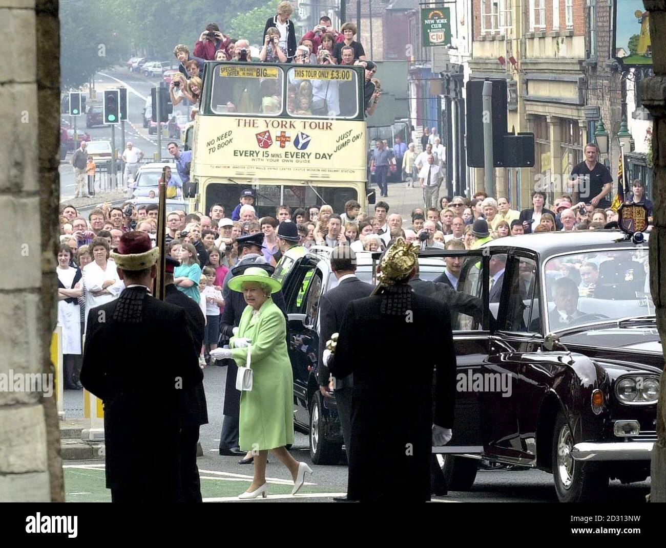 Number royal engagements hi-res stock photography and images - Alamy