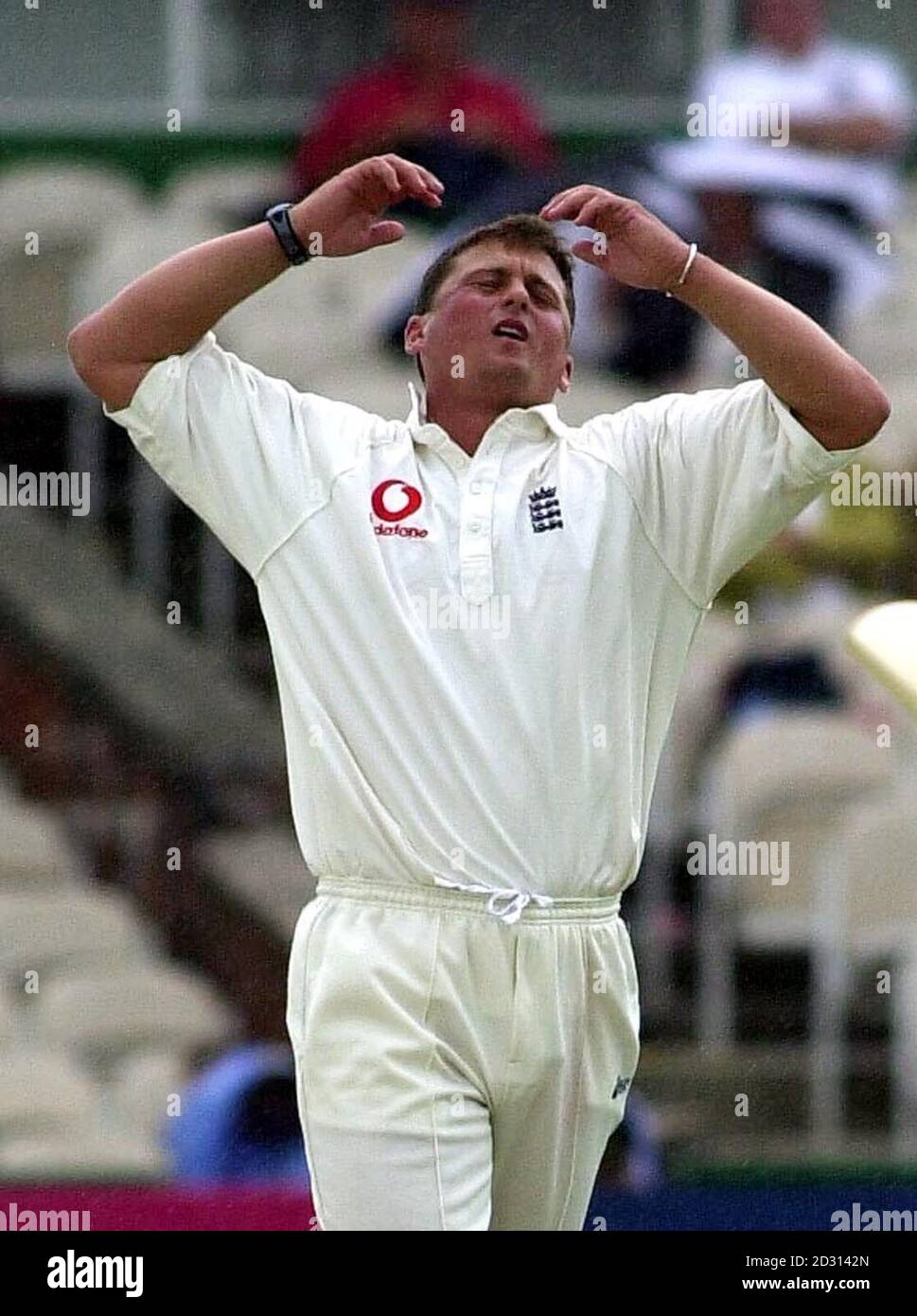 Cricket disappointed hi-res stock photography and images - Alamy