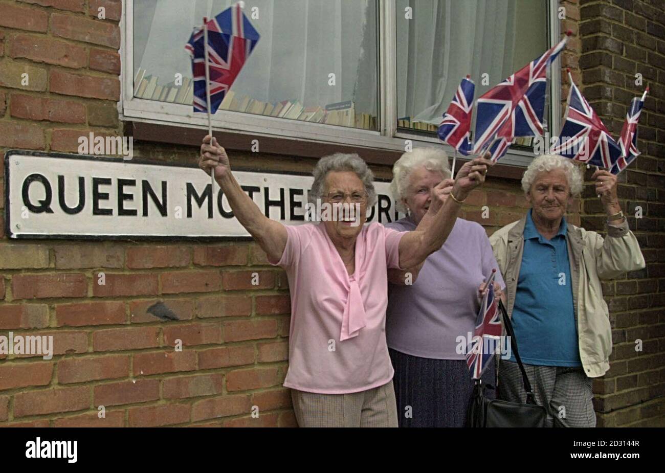 Residents of Queen Mother's Drive, in Uxbridge (L-R) Joan Judd, Ivy ...