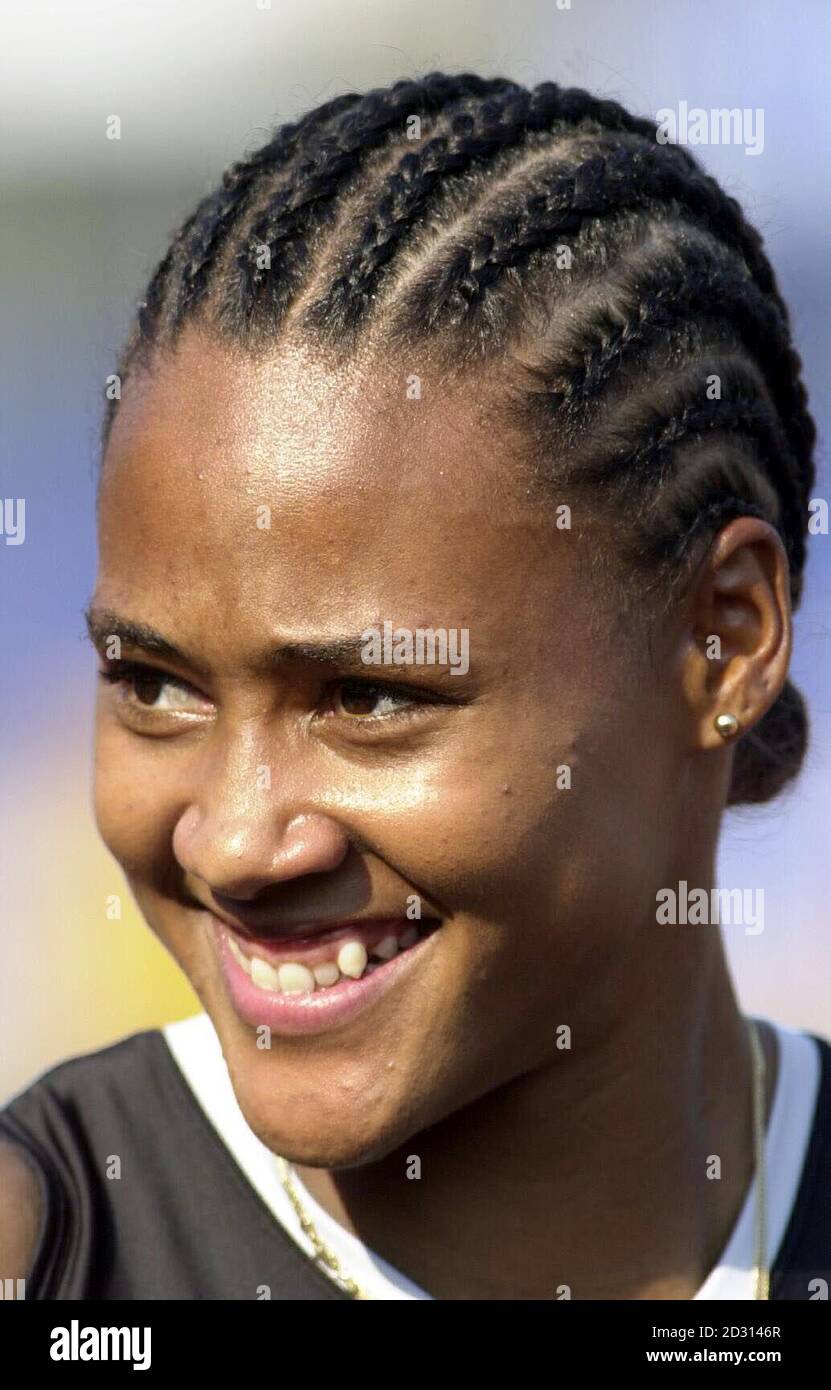 American sprinter Marion Jones celebrates winning the womens 100m in 10 ...