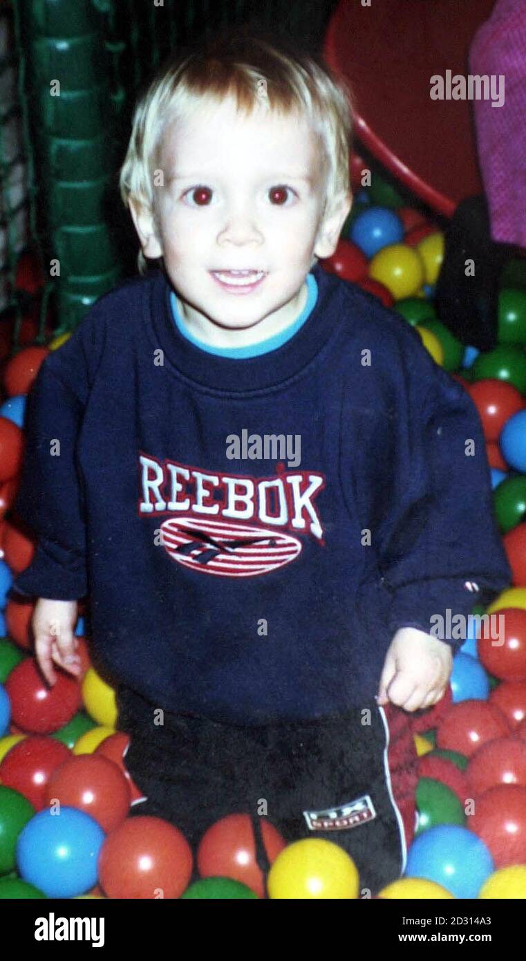 Collect photo of 3-year-old Jordan Stuart : Jordan saved his mother's ...