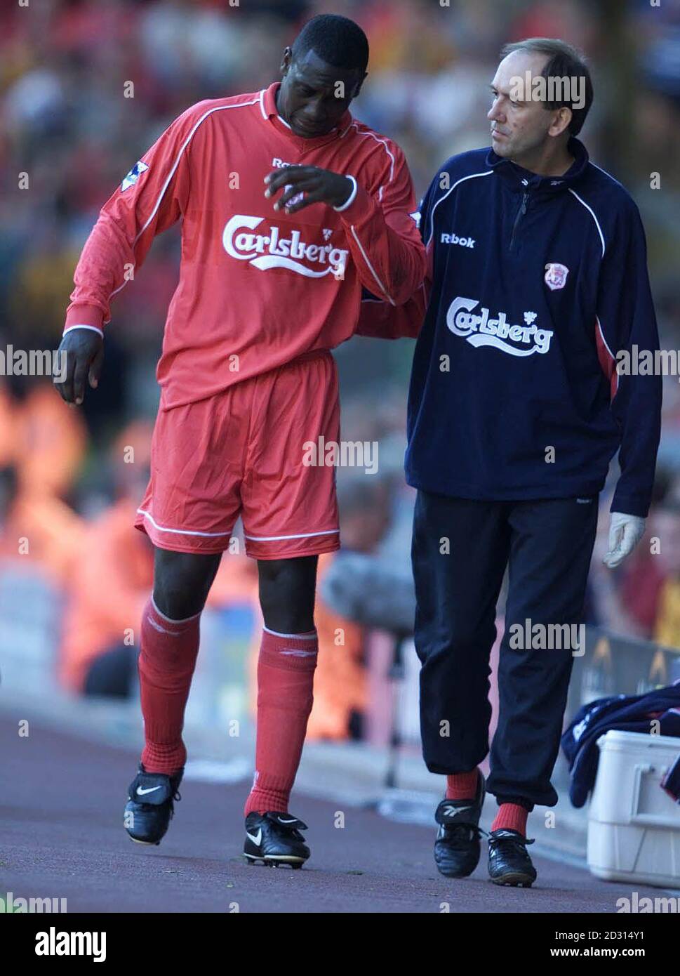 Liverpool goal scorer emile heskey hi-res stock photography and images ...