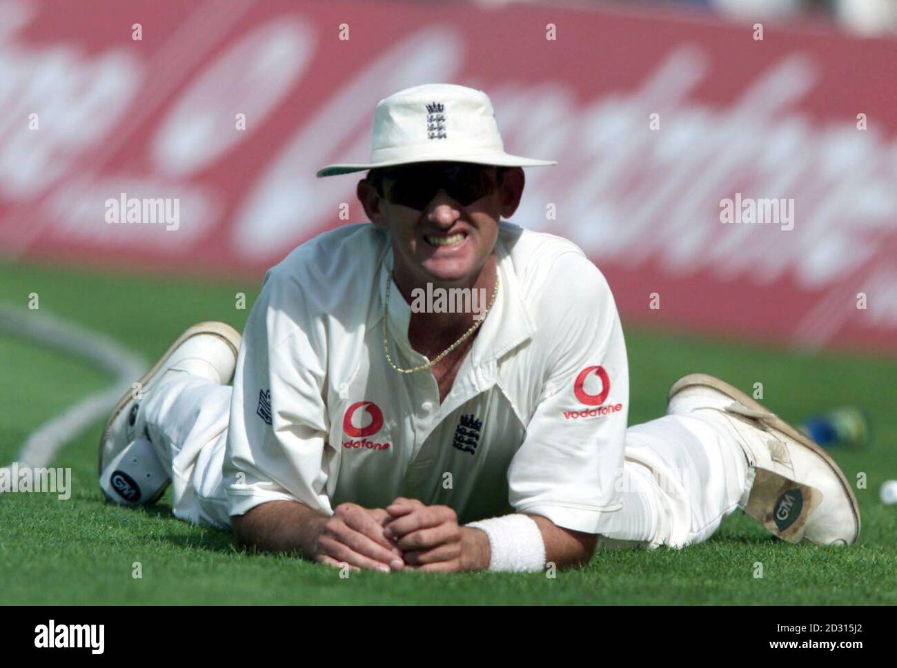 Sport cricket grimacing andrew caddick hi-res stock photography and ...