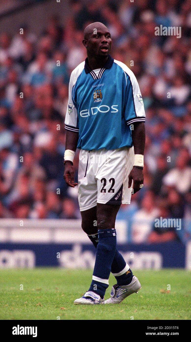 George weah hi-res stock photography and images - Alamy