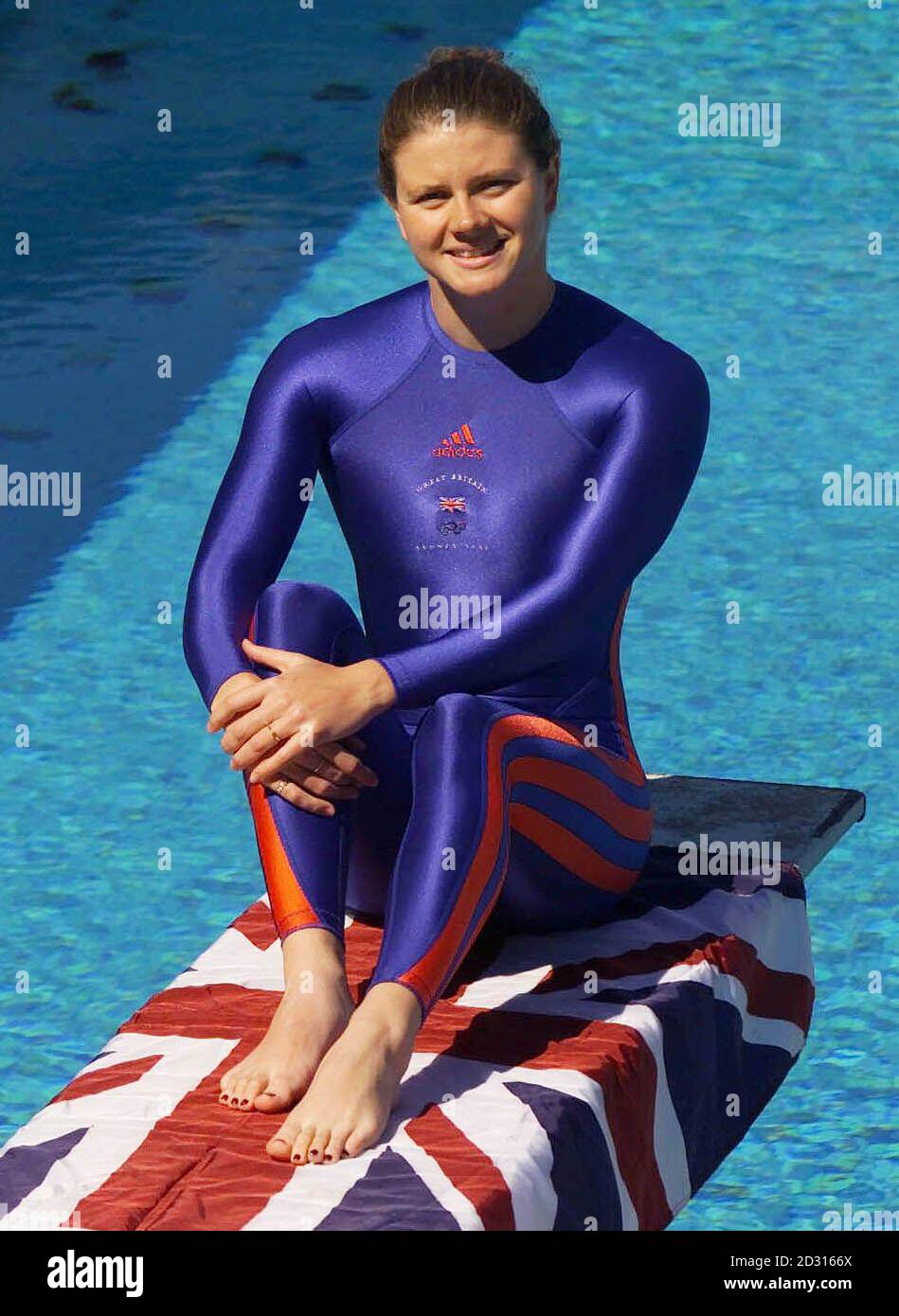 Born 1998 hi-res stock photography and images - Alamy