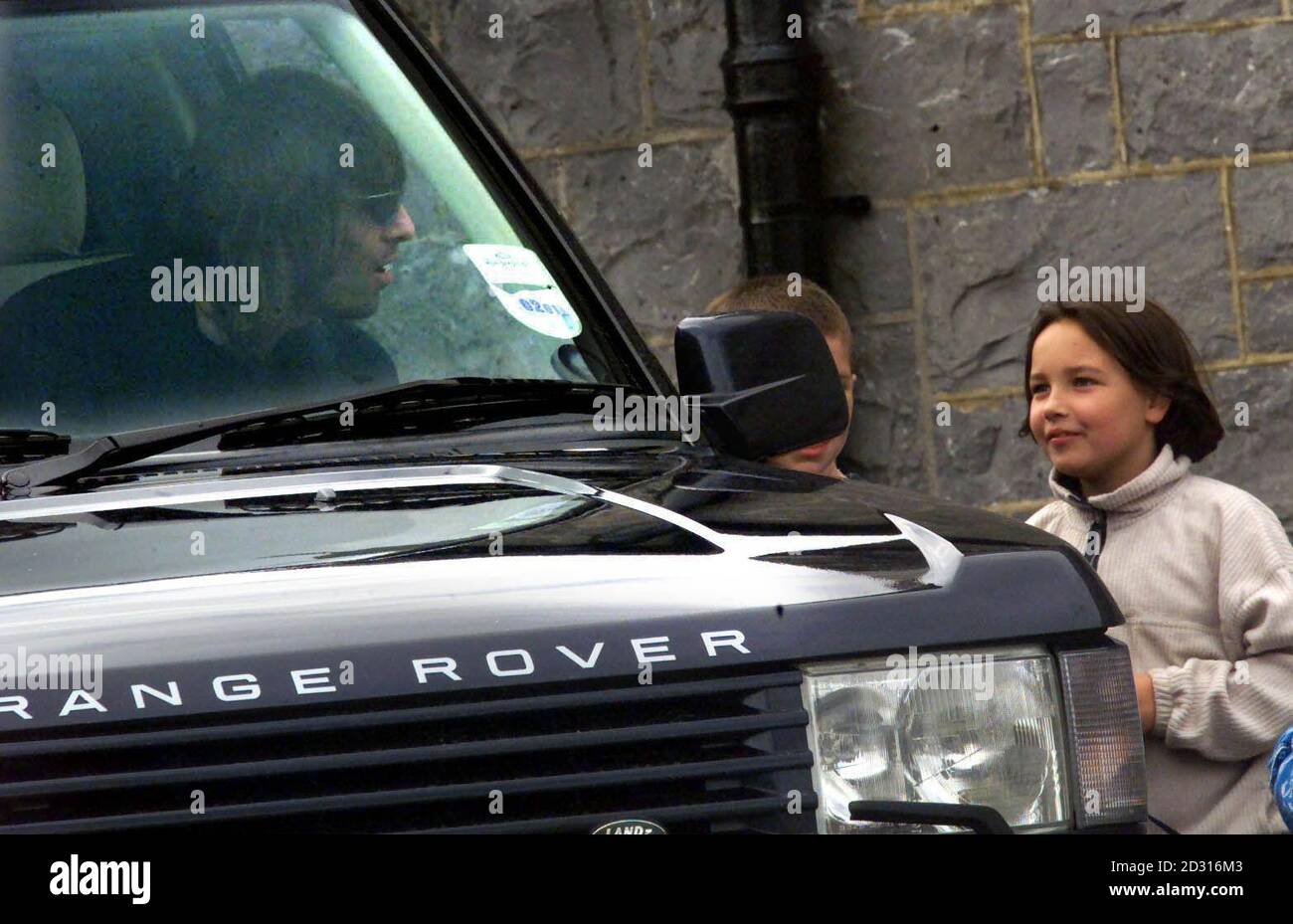 Music celebrity inside car hi-res stock photography and images - Alamy