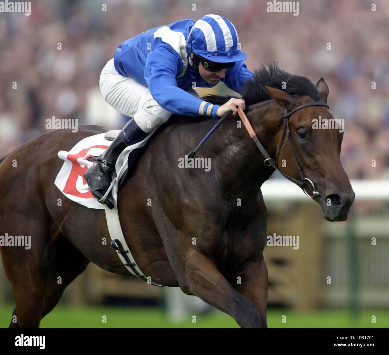 Richard alington hi-res stock photography and images - Alamy