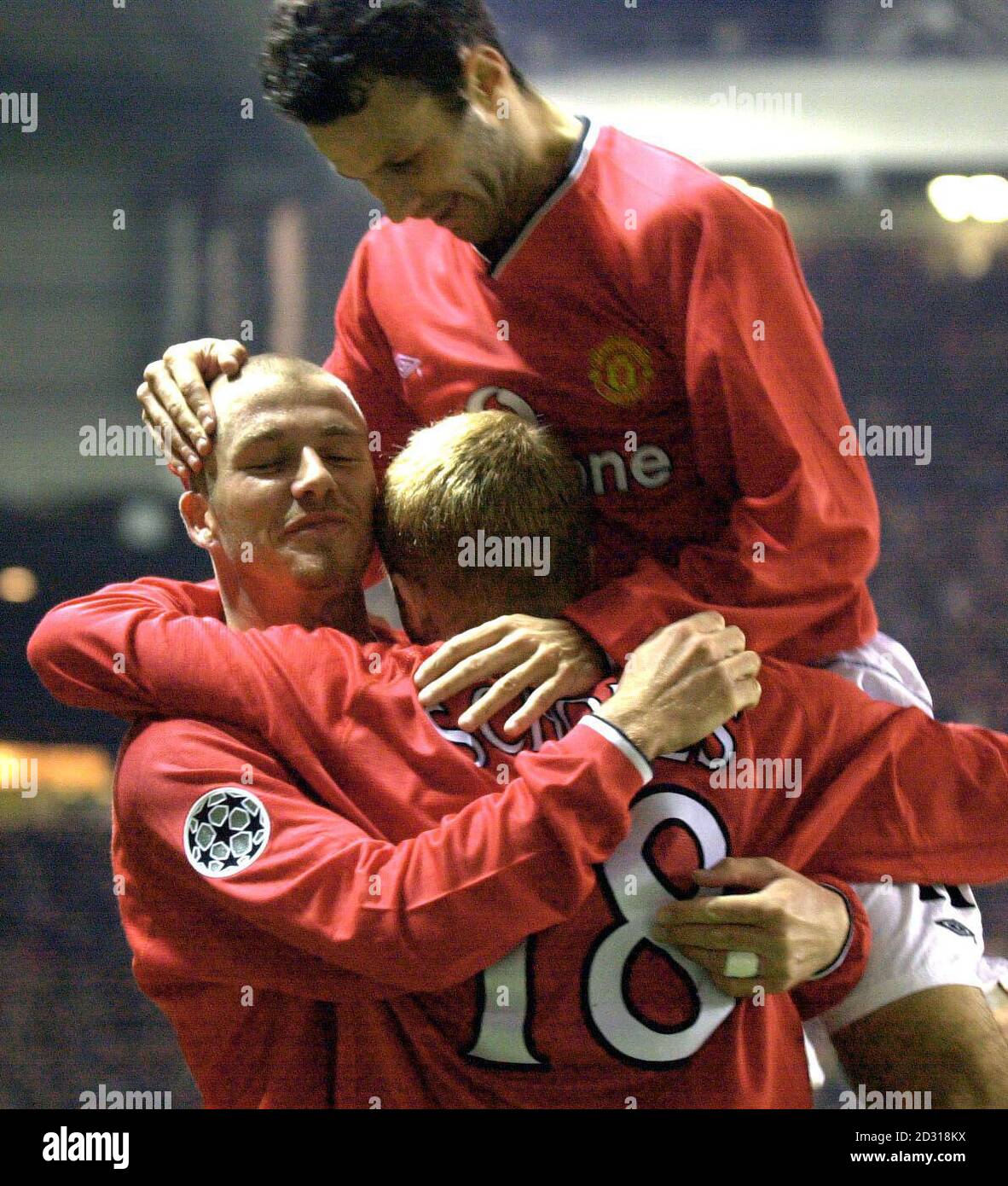Sport football celebrating david beckham ryan giggs hi-res stock ...