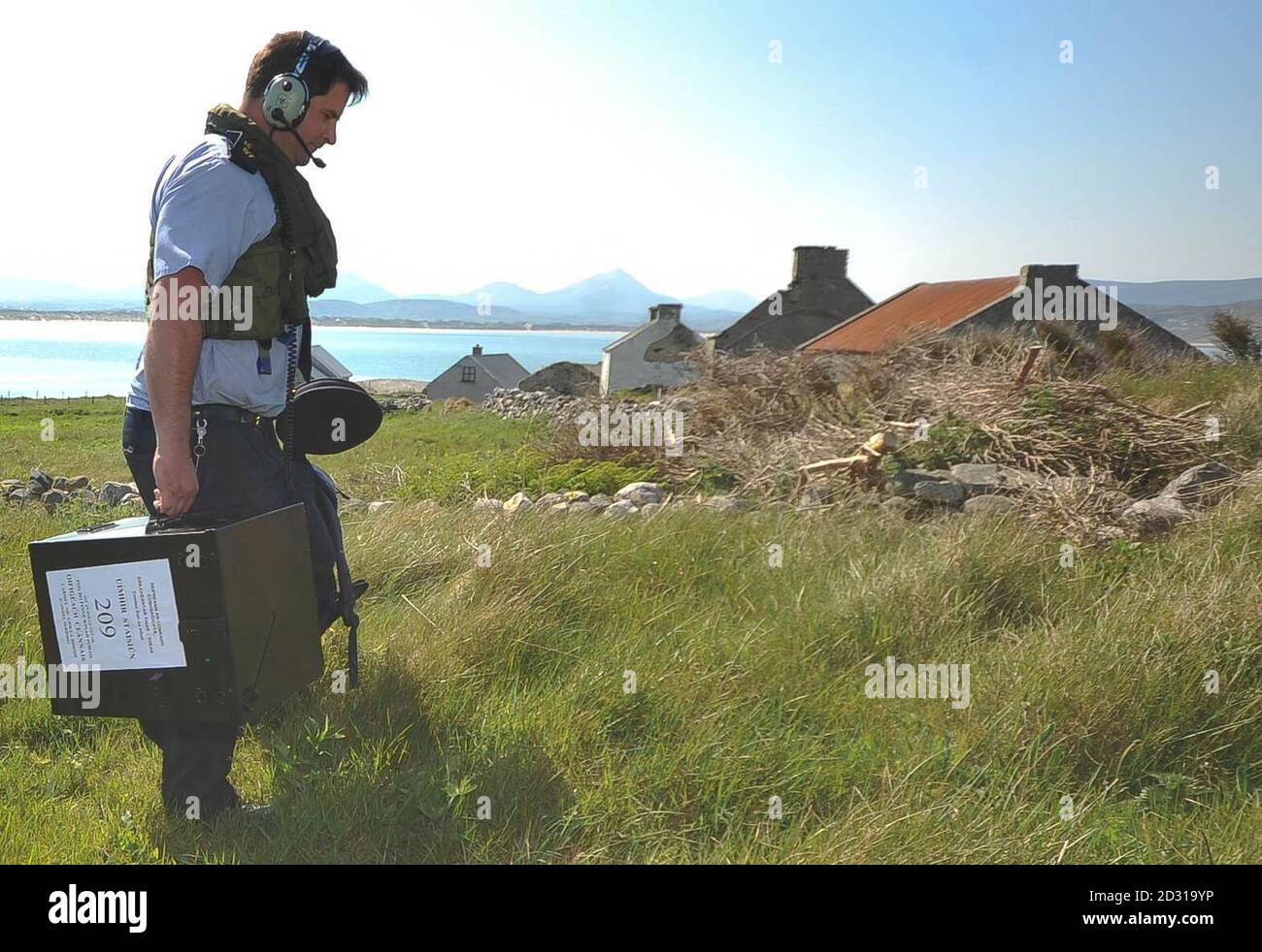 Garda gerry mcgready hi-res stock photography and images - Alamy