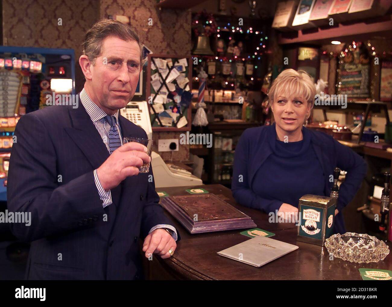 The Prince of Wales enjoys a scotch with Coronation Street's landlady ...