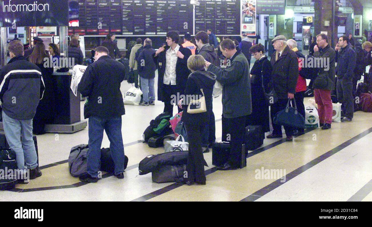 Stagger start hi-res stock photography and images - Alamy