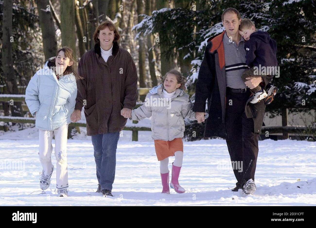 Olympic Gold Medal winning rower Steve Redgrave with his family L-R ...