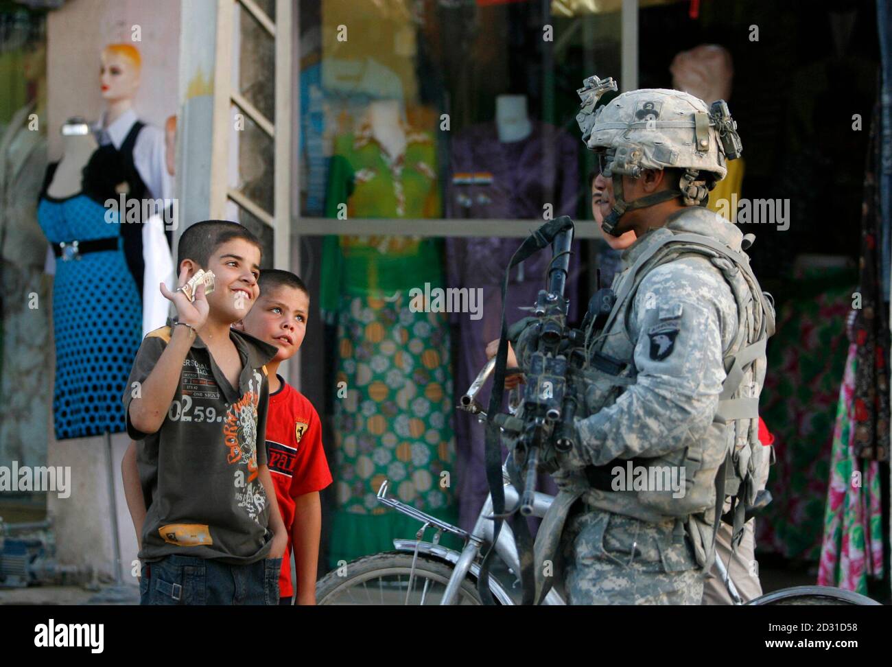 327th infantry battalion hi-res stock photography and images - Alamy