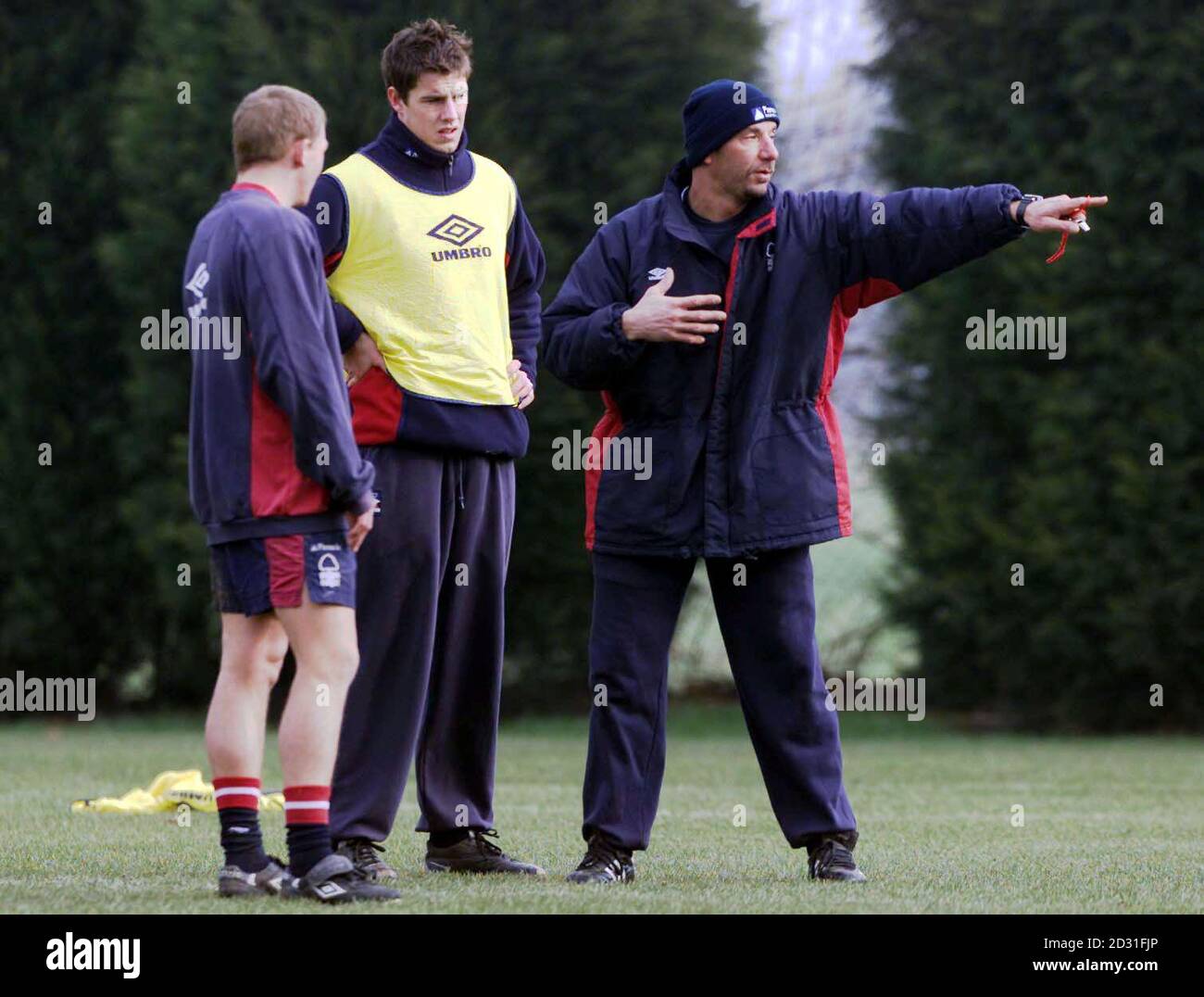 Gianluca Vialli (right), as part of gaining UEFA Coaching badge 'B ...