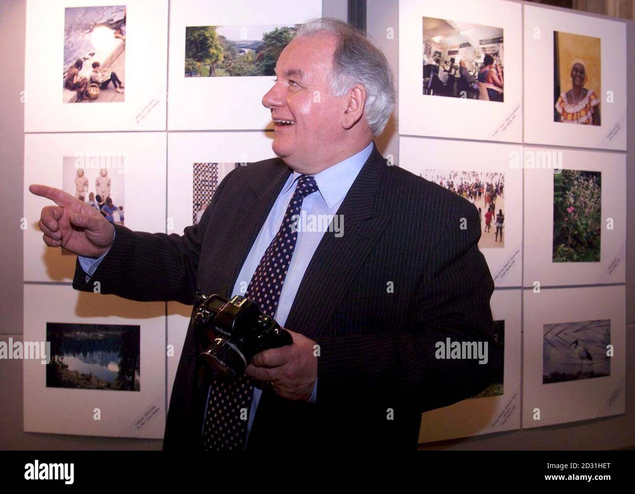 Speaker michael martin hi-res stock photography and images - Alamy