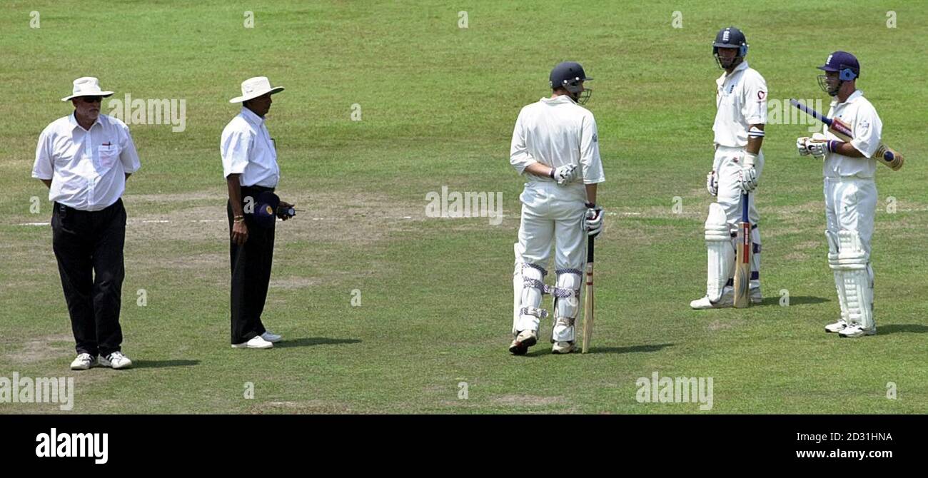 England Captain Nasser Hussain Waits With Graham Thorpe Far Right And His Runner Michael