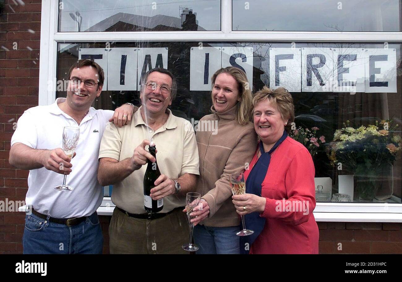 The family of British engineer Tim Selby, brother Jon, (left) with ...