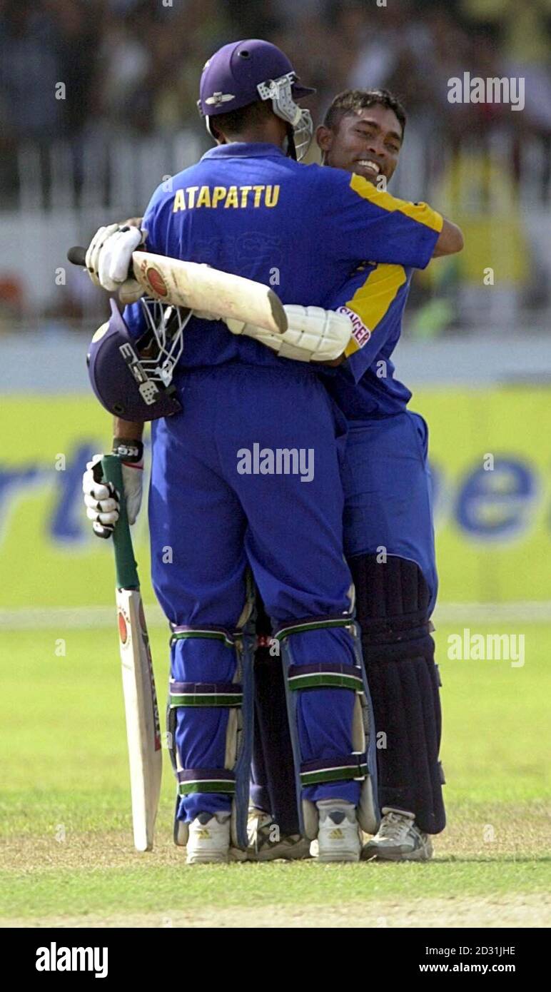 Sri lankas romesh kaluwitharana hi-res stock photography and images - Alamy