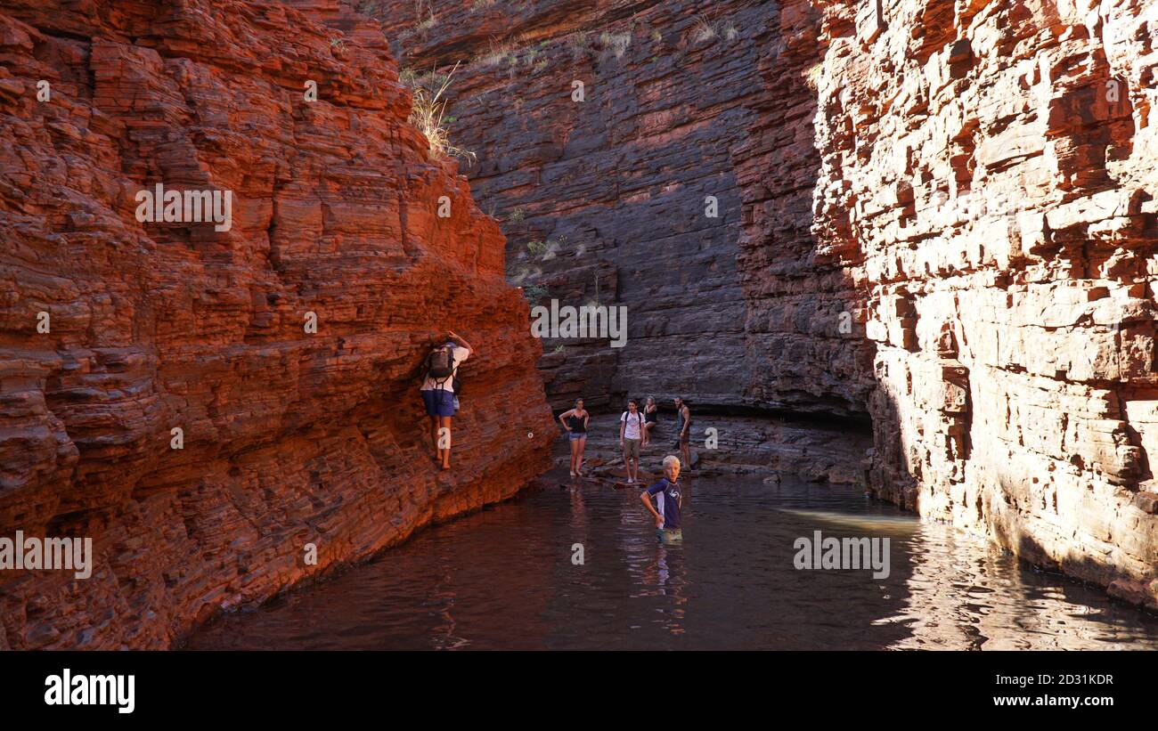 Spider Walk Canyon hike through the Hancock Gorge of Karijini National ...