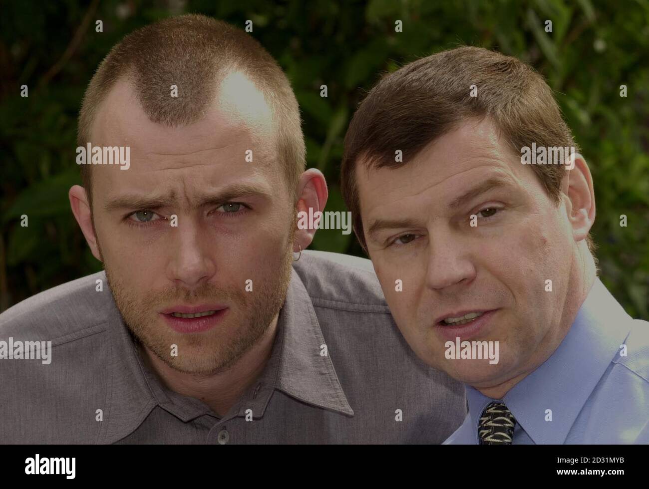 Pop star Damon Albarn (left), of the band Blur, and Nigel Griffiths MP ...