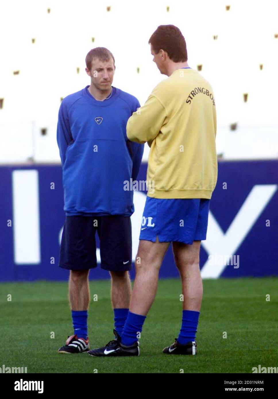 Leeds uniteds manager david oleary hi-res stock photography and images ...