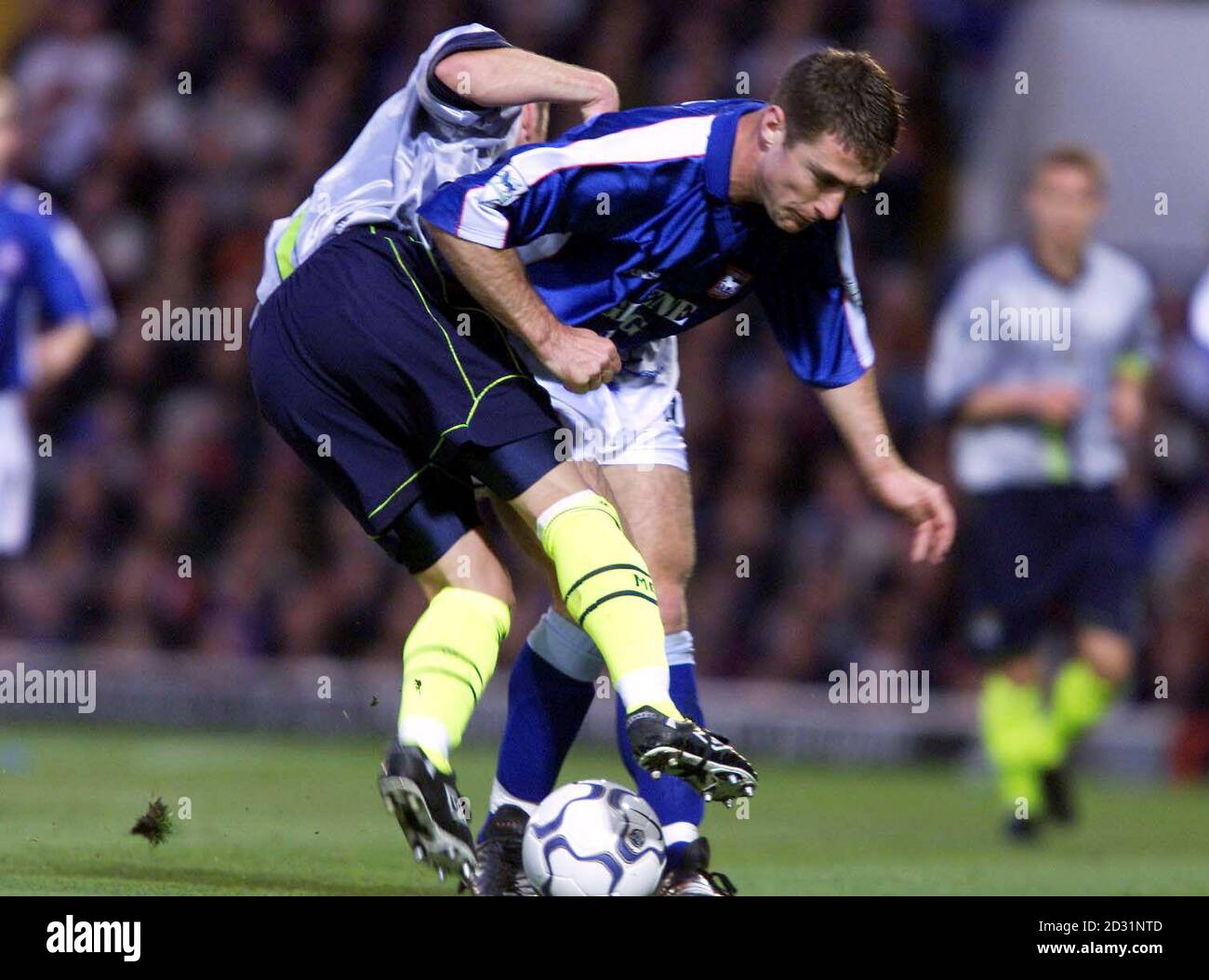 Manchester citys danny tiatto in action hi-res stock photography and ...