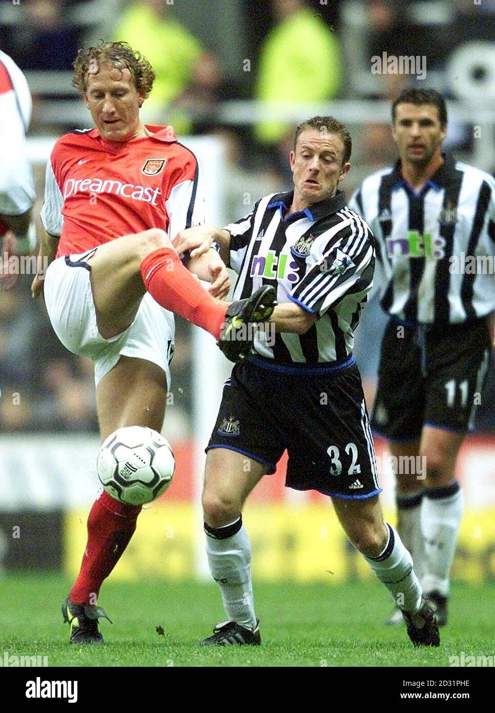 Newcastle uniteds kevin gallagher hi-res stock photography and images ...
