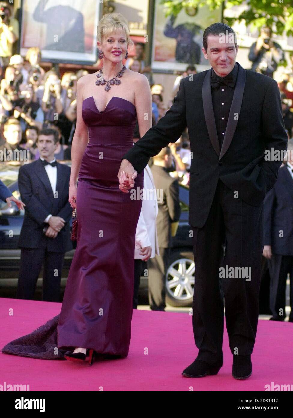 Melanie Griffith acknowledges the crowd as she receives a lifetime ...