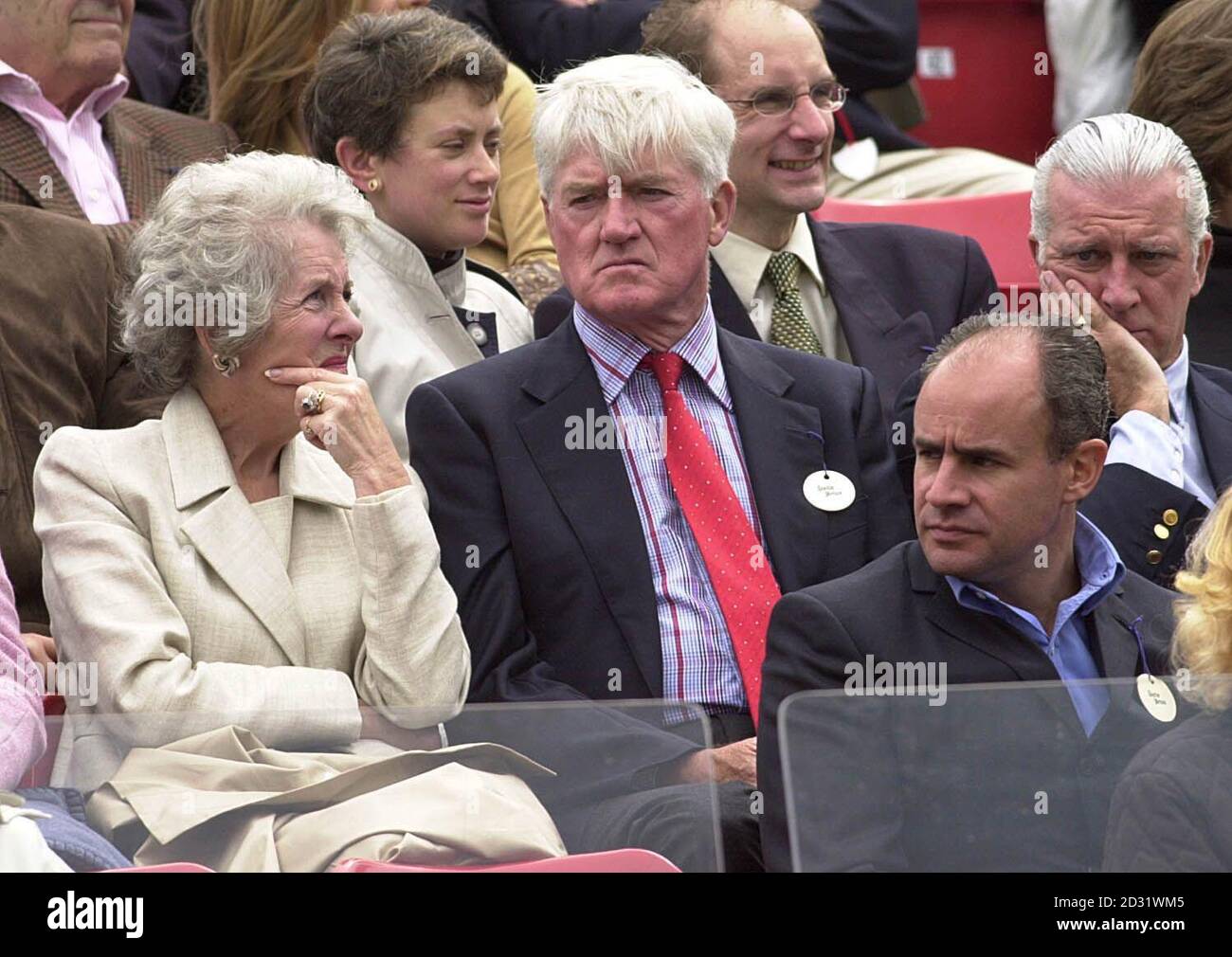 Lleyton hewitt contest tennis final queens club hi-res stock ...