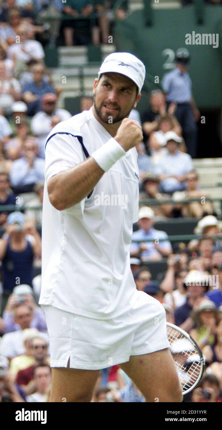 Wimbledon rafter celebrates hi-res stock photography and images - Alamy