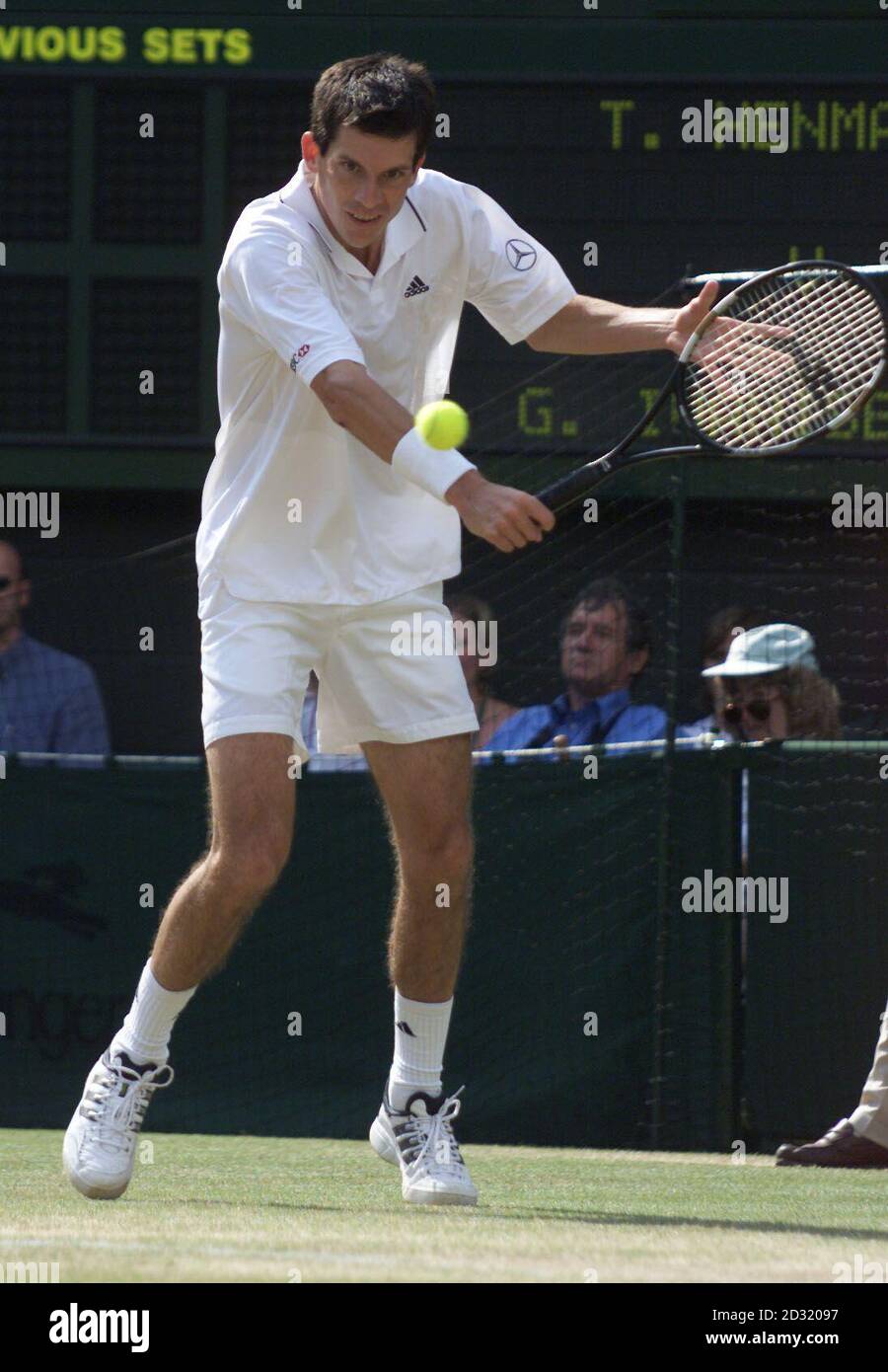 Tennis hitting tim henman hi-res stock photography and images - Alamy